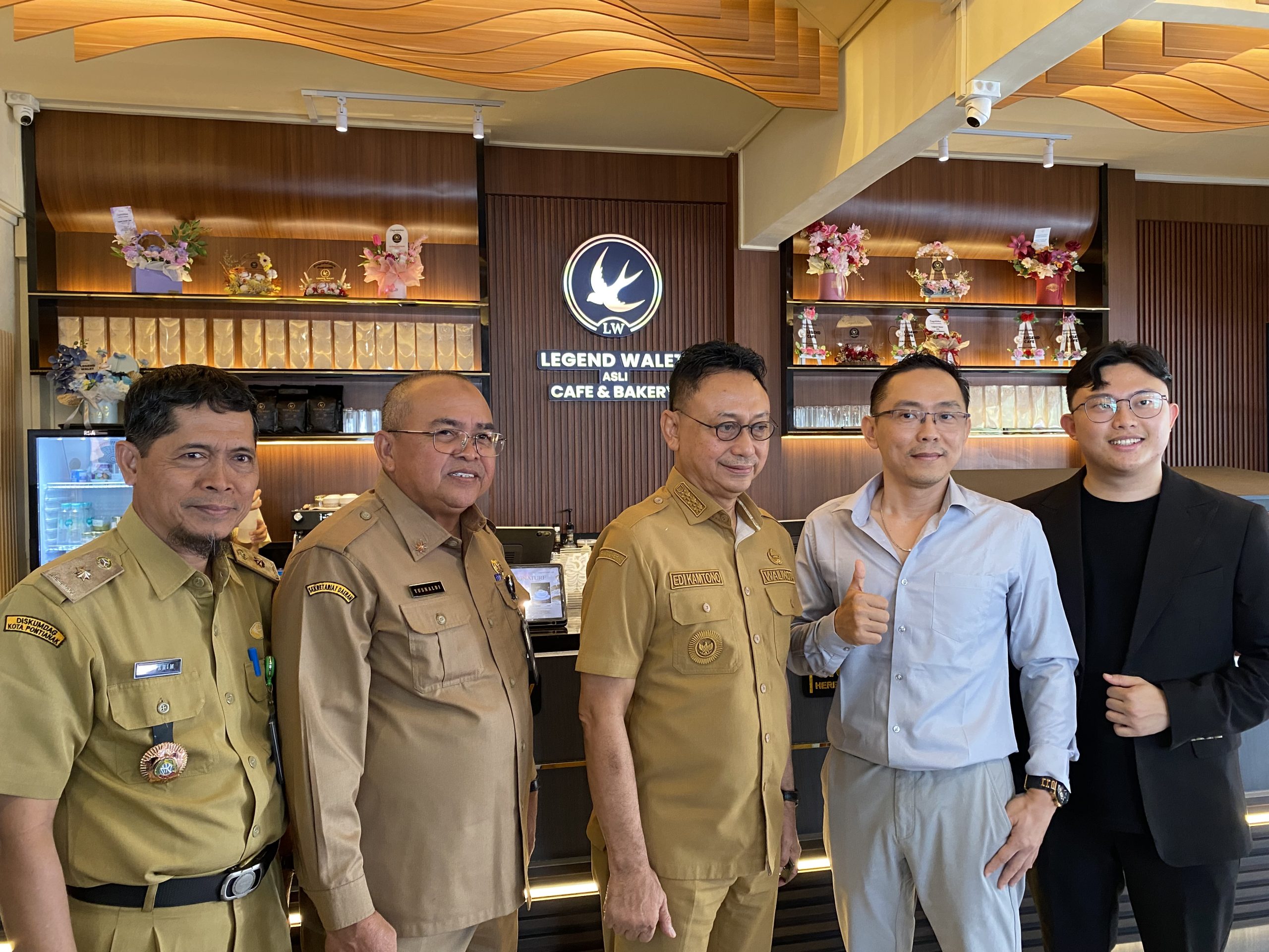 Legend Walet Asli Resmi Dibuka, Cafe Pertama di Pontianak yang Hadirkan ...